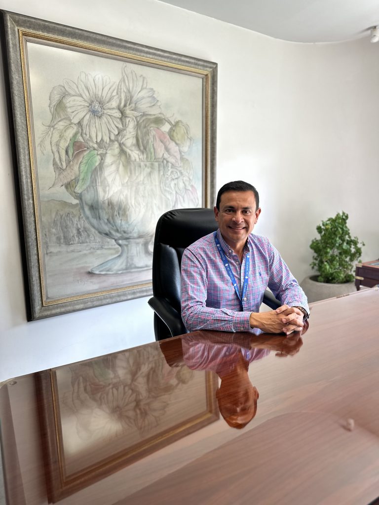 Nosotros – C&C Services